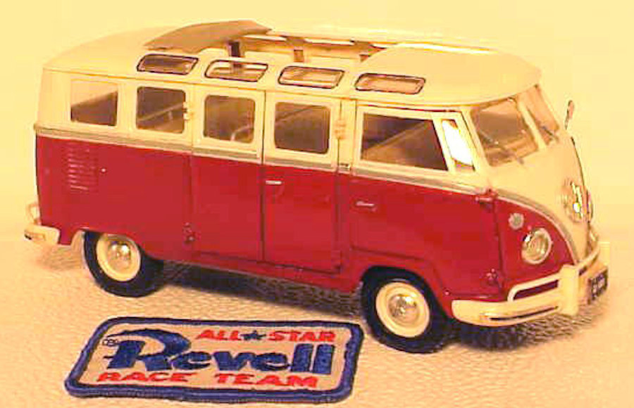 REVELL VW BUS V2